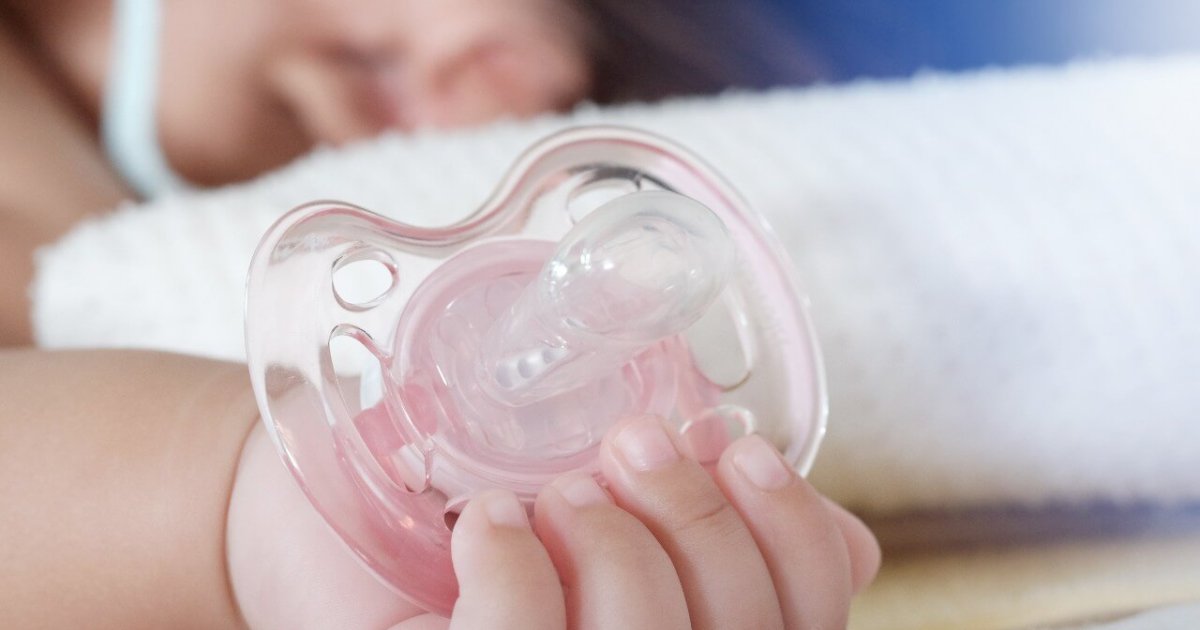 A chucha do bebé - Cuidados a ter | CUF