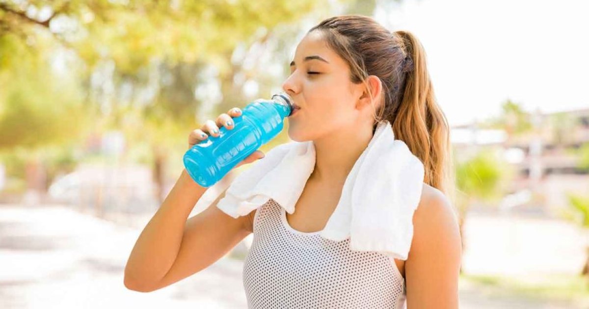 Bebidas isotónicas, hipotónicas, hipertónicas: quais as diferenças? | CUF